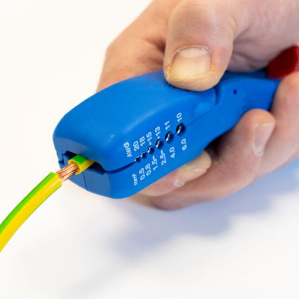 Flat and Round Cable Stripper - SPLECA